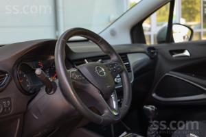 Серый Опель Crossland X 2021 в Рига, объемом двигателя 1.20 л и пробегом 0 тыс. км за 7995 €, фото 9 на AUTOMOTO.COM.LV
