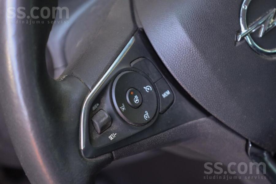Серый Опель Crossland X 2021 в Рига, объемом двигателя 1.20 л и пробегом 0 тыс. км за 7995 €, фото 10 на AUTOMOTO.COM.LV