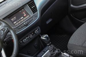 Серый Опель Crossland X 2021 в Рига, объемом двигателя 1.20 л и пробегом 0 тыс. км за 7995 €, фото 13 на AUTOMOTO.COM.LV
