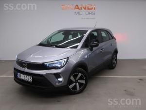 Серый Опель Crossland X 2022 в Рига, объемом двигателя 1.20 л и пробегом 30 тыс. км за 18990 €, фото 1 на AUTOMOTO.COM.LV