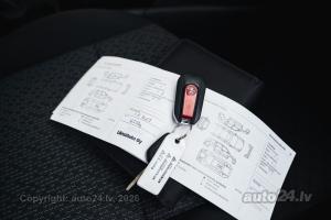 Pelēks Opel Crossland X 2017 Tallina, ar dzinēja tilpumu 1.20 L un nobraukumu 89 tūkst. km par 10799 €, foto 19 vietnē AUTOMOTO.COM.LV
