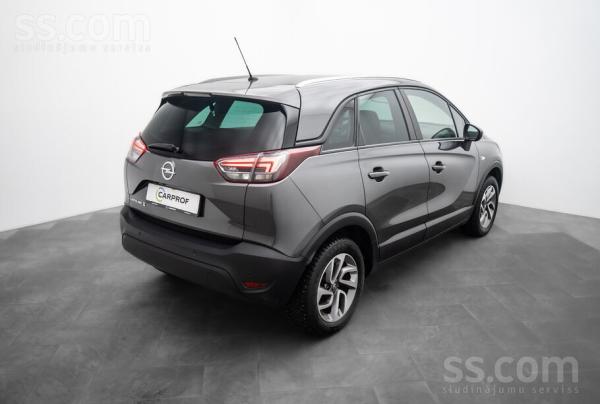 Grey Opel Crossland X 2019 in Tallinn, with an engine capacity of 1.20 L and mileage of 100 thousand km for 10999 €, photo 4 on AUTOMOTO.COM.LV