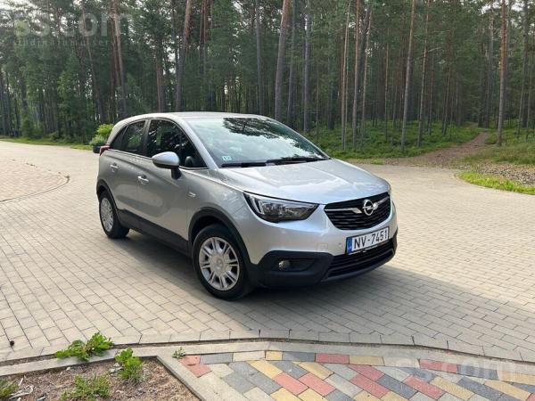 Grey Opel Crossland X 2019 in Riga, with an engine capacity of 1.20 L and mileage of 68 thousand km for 10500 €, photo 2 on AUTOMOTO.COM.LV