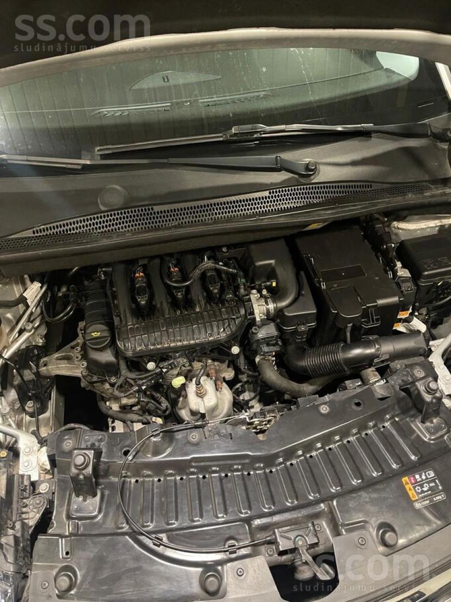 Pelēks Opel Crossland X 2019 Rīga, ar dzinēja tilpumu 1.20 L un nobraukumu 68 tūkst. km par 10500 €, foto 14 vietnē AUTOMOTO.COM.LV