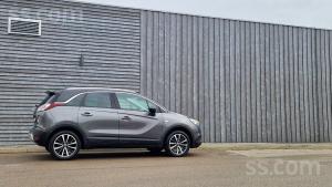 Grey Opel Crossland X 2019 in Jelgava, with an engine capacity of 1.20 L and mileage of 110 thousand km for 7750 €, photo 16 on AUTOMOTO.COM.LV