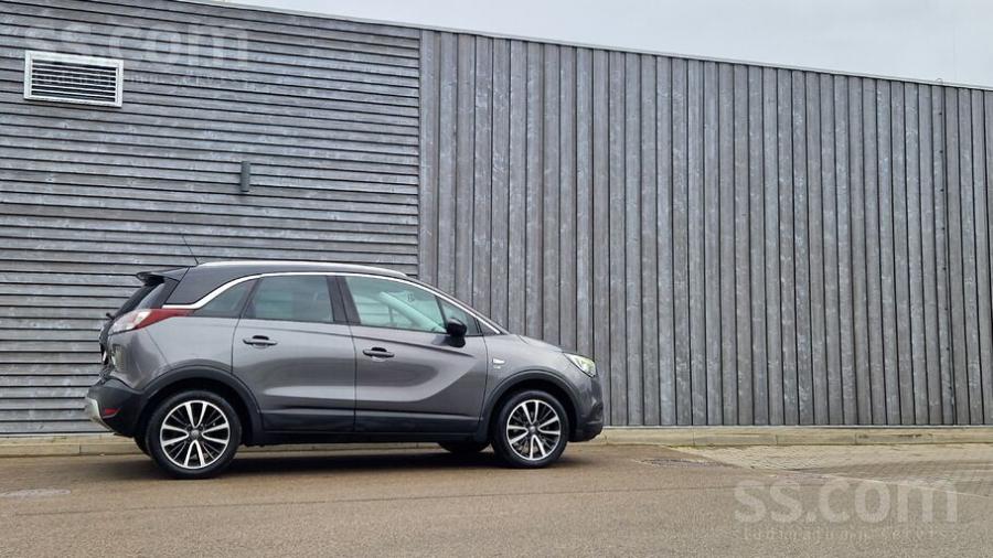 Grey Opel Crossland X 2019 in Jelgava, with an engine capacity of 1.20 L and mileage of 110 thousand km for 7750 €, photo 17 on AUTOMOTO.COM.LV