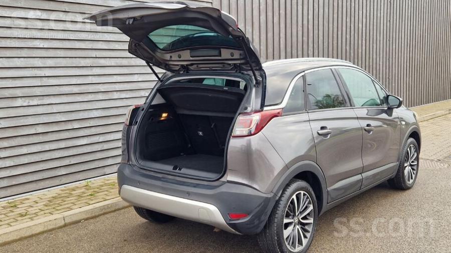 Grey Opel Crossland X 2019 in Jelgava, with an engine capacity of 1.20 L and mileage of 110 thousand km for 7750 €, photo 21 on AUTOMOTO.COM.LV