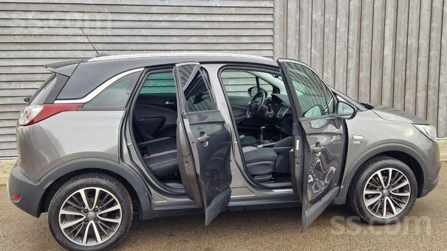 Grey Opel Crossland X 2019 in Jelgava, with an engine capacity of 1.20 L and mileage of 110 thousand km for 7750 €, photo 28 on AUTOMOTO.COM.LV