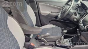 Grey Opel Crossland X 2019 in Jelgava, with an engine capacity of 1.20 L and mileage of 110 thousand km for 7750 €, photo 33 on AUTOMOTO.COM.LV