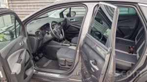 Grey Opel Crossland X 2019 in Jelgava, with an engine capacity of 1.20 L and mileage of 110 thousand km for 7750 €, photo 55 on AUTOMOTO.COM.LV