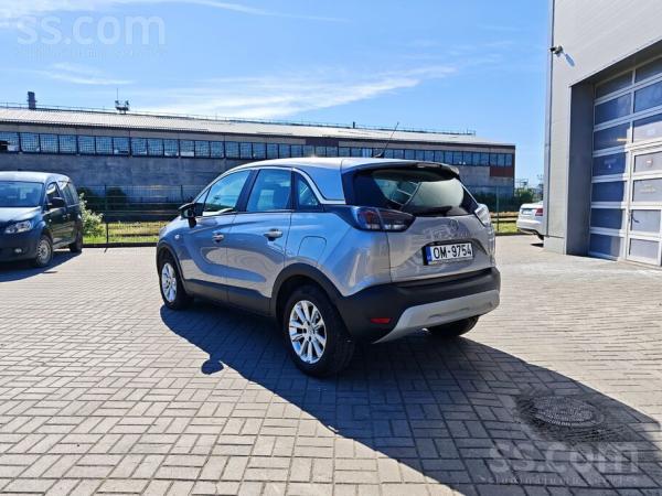 Серый Опель Crossland X 2022 в Лиепая, объемом двигателя 1.20 л и пробегом 54 тыс. км за 14000 €, фото 3 на AUTOMOTO.COM.LV
