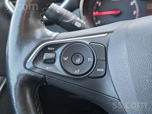 Grey Opel Crossland X 2022 in Liepaja, with an engine capacity of 1.20 L and mileage of 54 thousand km for 14000 €, photo 19 on AUTOMOTO.COM.LV