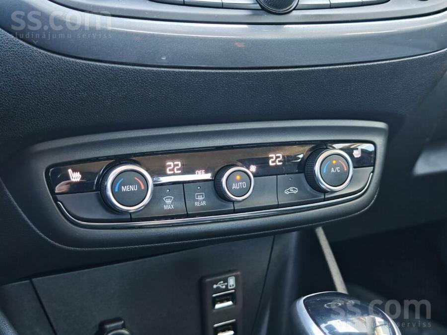 Grey Opel Crossland X 2022 in Liepaja, with an engine capacity of 1.20 L and mileage of 54 thousand km for 14000 €, photo 20 on AUTOMOTO.COM.LV