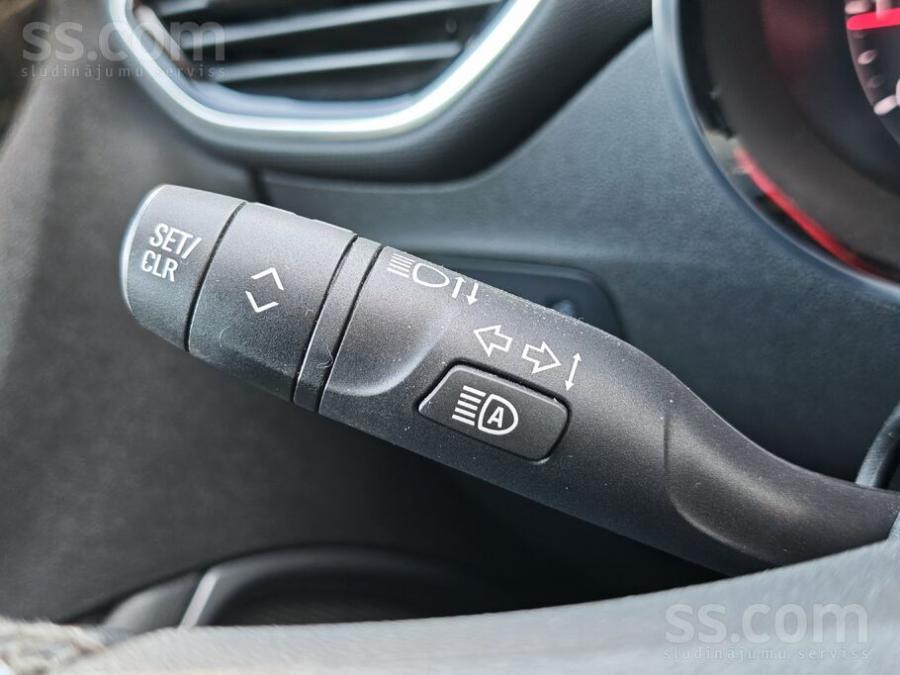 Grey Opel Crossland X 2022 in Liepaja, with an engine capacity of 1.20 L and mileage of 54 thousand km for 14000 €, photo 24 on AUTOMOTO.COM.LV