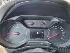 Серый Опель Crossland X 2022 в Рига, объемом двигателя 1.20 л и пробегом 29 тыс. км за 12700 €, фото 10 на AUTOMOTO.COM.LV