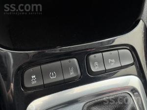Grey Opel Crossland X 2023 in Riga, with an engine capacity of 1.20 L and mileage of 91 thousand km for 14500 €, photo 19 on AUTOMOTO.COM.LV