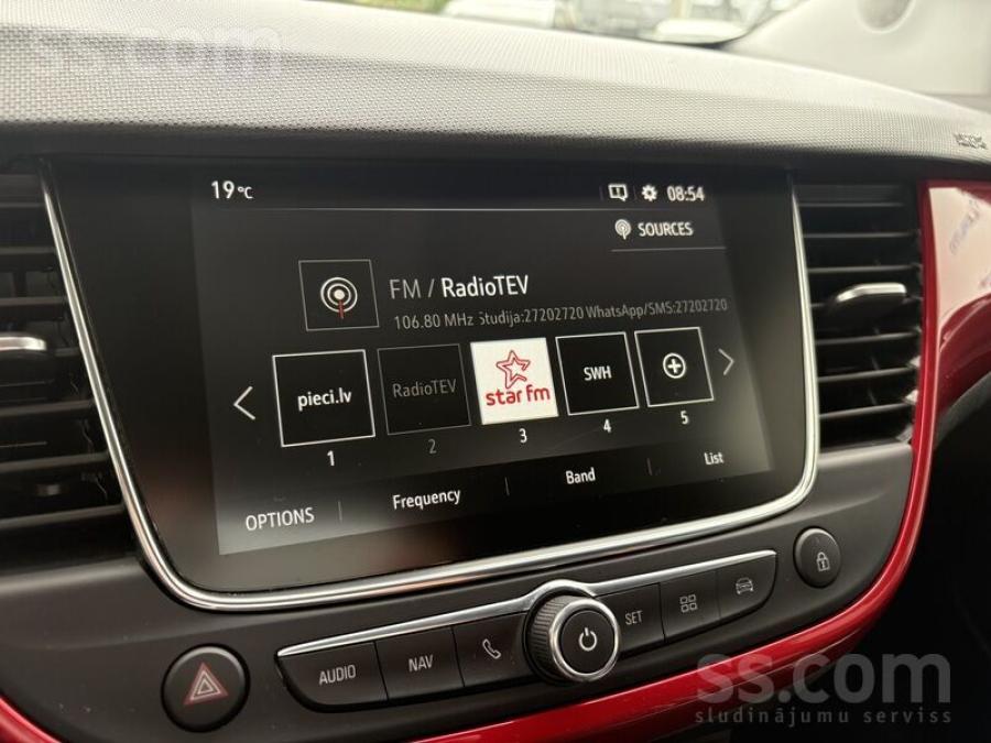 Grey Opel Crossland X 2023 in Riga, with an engine capacity of 1.20 L and mileage of 91 thousand km for 14500 €, photo 22 on AUTOMOTO.COM.LV