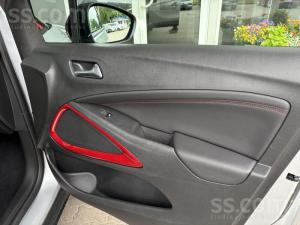 Grey Opel Crossland X 2023 in Riga, with an engine capacity of 1.20 L and mileage of 91 thousand km for 14500 €, photo 25 on AUTOMOTO.COM.LV