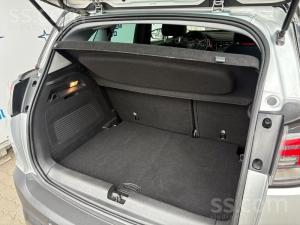 Grey Opel Crossland X 2023 in Riga, with an engine capacity of 1.20 L and mileage of 91 thousand km for 14500 €, photo 30 on AUTOMOTO.COM.LV