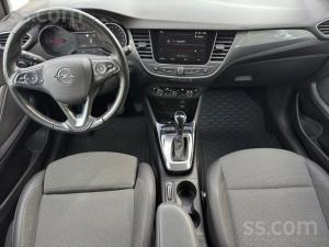 Grey Opel Crossland X 2023 in Riga, with an engine capacity of 1.20 L and mileage of 63 thousand km for 12995 €, photo 11 on AUTOMOTO.COM.LV