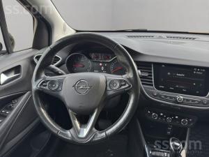 Grey Opel Crossland X 2023 in Riga, with an engine capacity of 1.20 L and mileage of 63 thousand km for 12995 €, photo 15 on AUTOMOTO.COM.LV