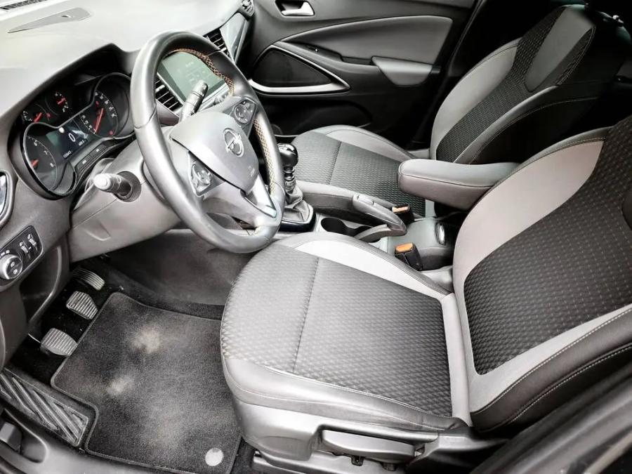 Pelēks Opel Crossland X 2017 Jelgava, ar dzinēja tilpumu 1.20 L un nobraukumu 133 tūkst. km par 8450 €, foto 15 vietnē AUTOMOTO.COM.LV