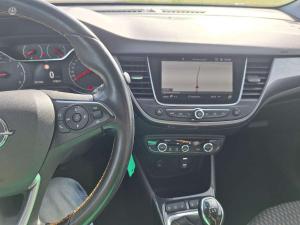 Grey Opel Crossland X 2017 in Taurage, with an engine capacity of 1.20 L and mileage of 121 thousand km for 5900 €, photo 8 on AUTOMOTO.COM.LV