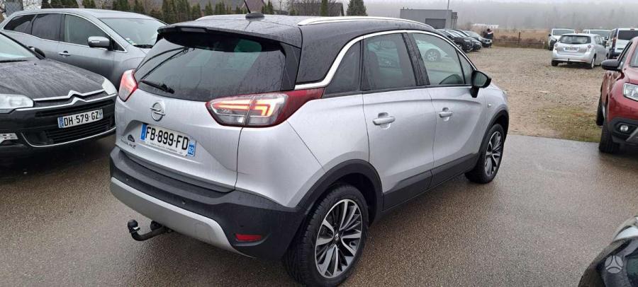 Pelēks Opel Crossland X 2018 Tauragė, ar dzinēja tilpumu 1.20 L un nobraukumu 82 tūkst. km par 7700 €, foto 5 vietnē AUTOMOTO.COM.LV
