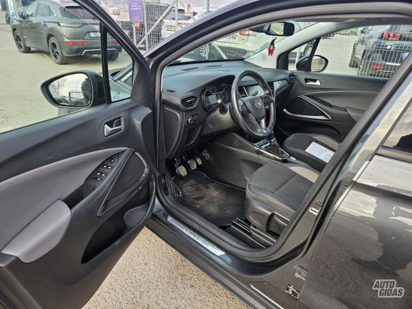Pelēks Opel Crossland X 2018 Tauragė, ar dzinēja tilpumu 1.60 L un nobraukumu 186 tūkst. km par 7500 €, foto 9 vietnē AUTOMOTO.COM.LV