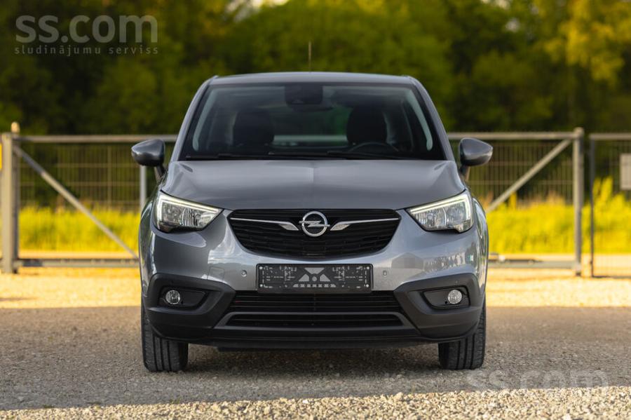 Pelēks Opel Crossland X 2018 Jelgava, ar dzinēja tilpumu 1.20 L un nobraukumu 209 tūkst. km par 8000 €, foto 1 vietnē AUTOMOTO.COM.LV