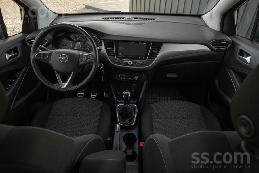 Pelēks Opel Crossland X 2018 Jelgava, ar dzinēja tilpumu 1.20 L un nobraukumu 209 tūkst. km par 8000 €, foto 15 vietnē AUTOMOTO.COM.LV