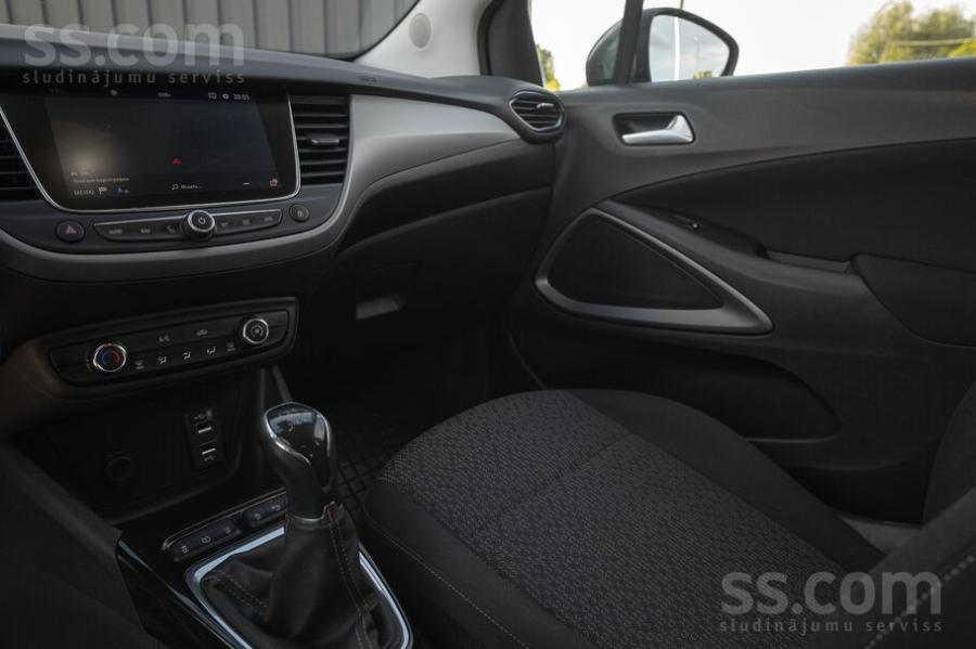 Pelēks Opel Crossland X 2018 Jelgava, ar dzinēja tilpumu 1.20 L un nobraukumu 209 tūkst. km par 8000 €, foto 16 vietnē AUTOMOTO.COM.LV