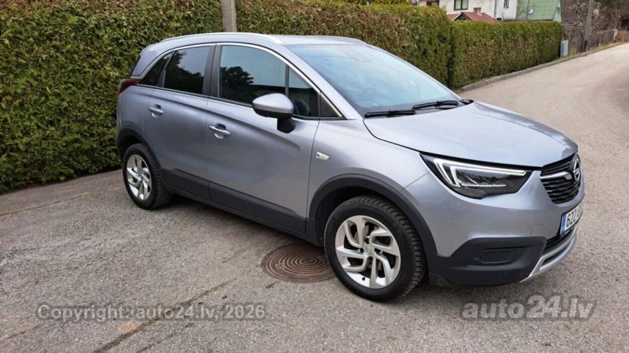 Grey Opel Crossland X 2020 in Tartu, with an engine capacity of 1.20 L and mileage of 30 thousand km for 14900 €, photo 5 on AUTOMOTO.COM.LV