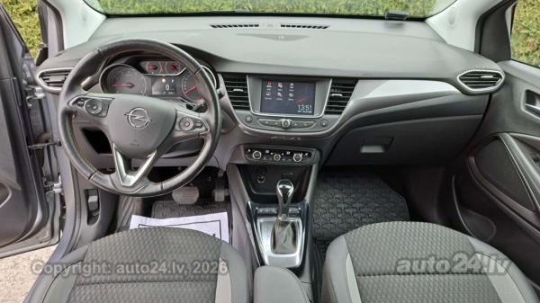 Grey Opel Crossland X 2020 in Tartu, with an engine capacity of 1.20 L and mileage of 30 thousand km for 14900 €, photo 9 on AUTOMOTO.COM.LV
