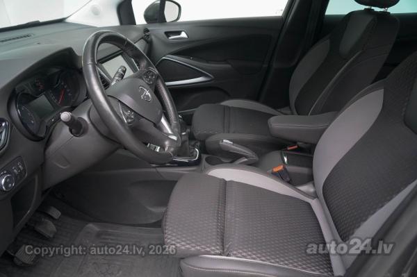 Grey Opel Crossland X 2020 in Tallinn, with an engine capacity of 1.20 L and mileage of 69 thousand km for 10490 €, photo 6 on AUTOMOTO.COM.LV