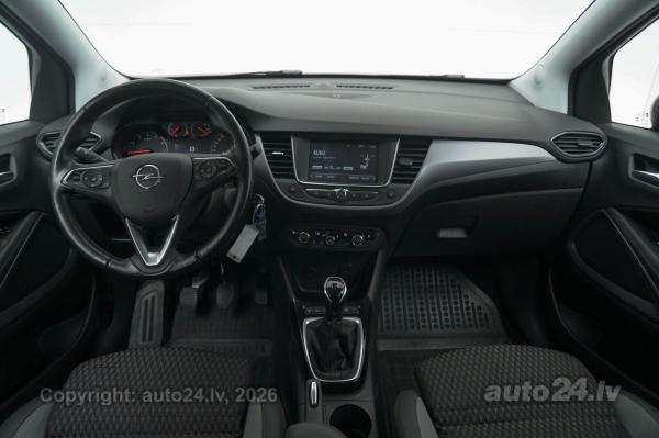 Grey Opel Crossland X 2020 in Tallinn, with an engine capacity of 1.20 L and mileage of 69 thousand km for 10490 €, photo 7 on AUTOMOTO.COM.LV