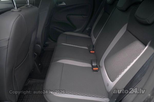 Grey Opel Crossland X 2020 in Tallinn, with an engine capacity of 1.20 L and mileage of 69 thousand km for 10490 €, photo 9 on AUTOMOTO.COM.LV