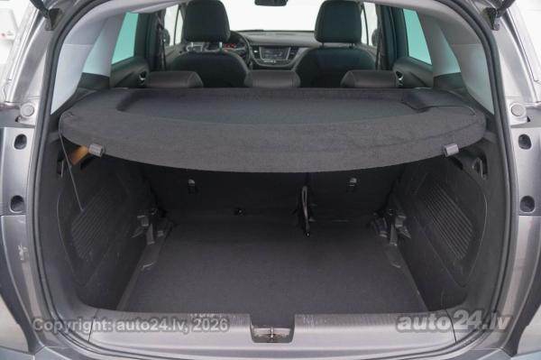 Grey Opel Crossland X 2020 in Tallinn, with an engine capacity of 1.20 L and mileage of 69 thousand km for 10490 €, photo 10 on AUTOMOTO.COM.LV