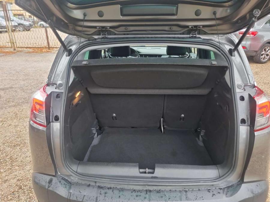 Opel Crossland X 2020 in Ukmerge, with an engine capacity of 1.50 L and mileage of 250 thousand km for 7450 €, photo 11 on AUTOMOTO.COM.LV