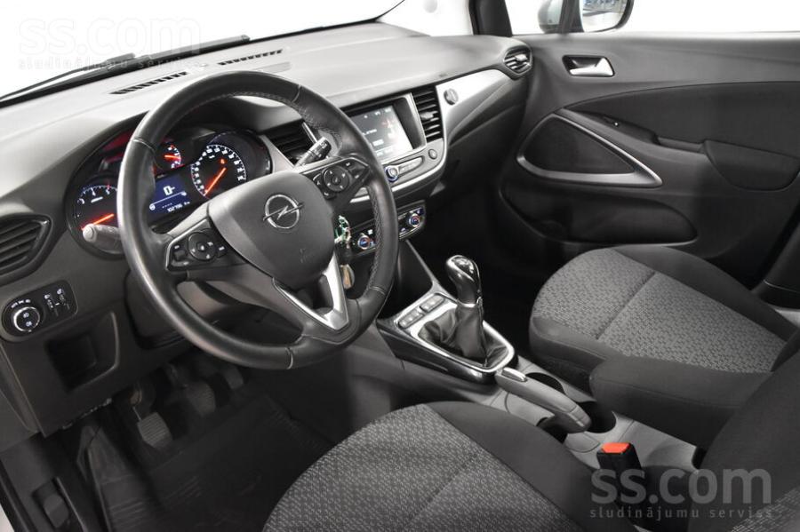 Opel Crossland X 2021 in Riga, with an engine capacity of 1.20 L and mileage of 102 thousand km for 9350 €, photo 11 on AUTOMOTO.COM.LV