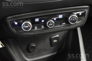 Opel Crossland X 2021 in Riga, with an engine capacity of 1.20 L and mileage of 102 thousand km for 9350 €, photo 23 on AUTOMOTO.COM.LV