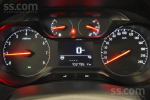 Opel Crossland X 2021 in Riga, with an engine capacity of 1.20 L and mileage of 102 thousand km for 9350 €, photo 25 on AUTOMOTO.COM.LV