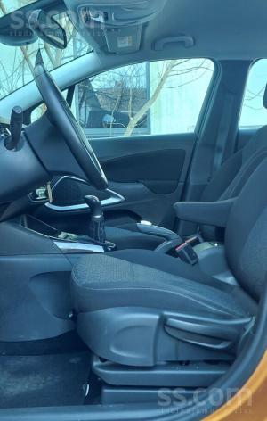 Oranžs Opel Crossland X 2017 Tukums, ar dzinēja tilpumu 1.20 L un nobraukumu 187 tūkst. km par 8490 €, foto 6 vietnē AUTOMOTO.COM.LV
