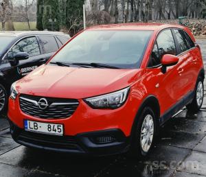 Sarkans Opel Crossland X 2017 Kuldīga, ar dzinēja tilpumu 1.20 L un nobraukumu 105 tūkst. km par 5500 €, foto 3 vietnē AUTOMOTO.COM.LV
