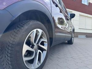 Sarkans Opel Crossland X 2018 Kretinga, ar dzinēja tilpumu 1.20 L un nobraukumu 82 tūkst. km par 7795 €, foto 12 vietnē AUTOMOTO.COM.LV