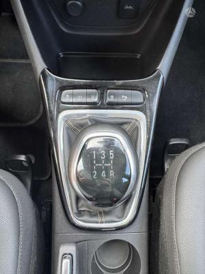 Sarkans Opel Crossland X 2018 Kretinga, ar dzinēja tilpumu 1.20 L un nobraukumu 82 tūkst. km par 7795 €, foto 25 vietnē AUTOMOTO.COM.LV