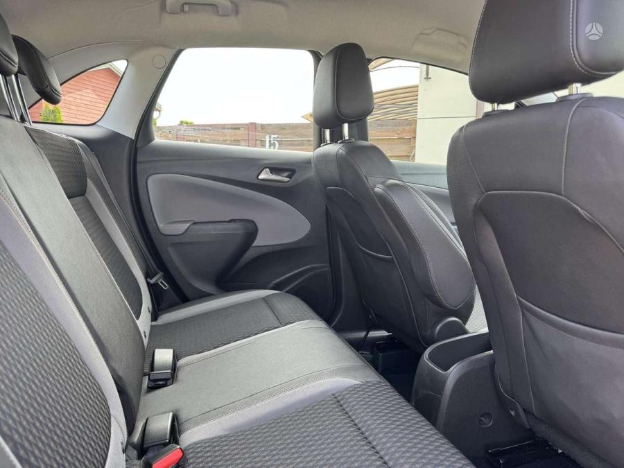 Sarkans Opel Crossland X 2018 Kretinga, ar dzinēja tilpumu 1.20 L un nobraukumu 82 tūkst. km par 7795 €, foto 30 vietnē AUTOMOTO.COM.LV