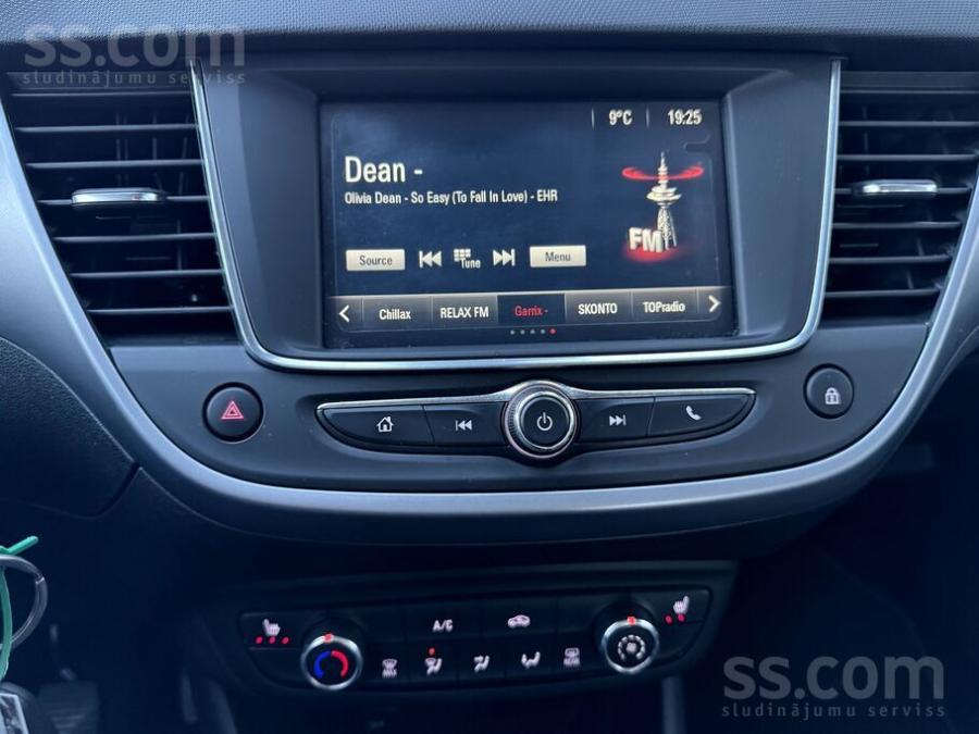 Red Opel Crossland X 2018 in Riga, with an engine capacity of 1.20 L and mileage of 125 thousand km for 8300 €, photo 22 on AUTOMOTO.COM.LV
