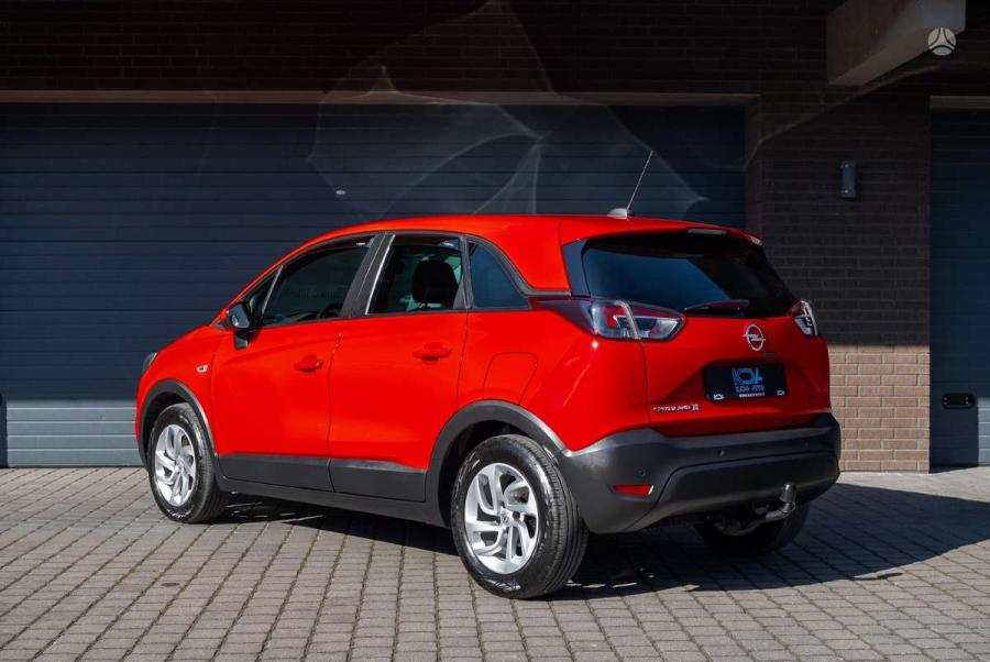 Red Opel Crossland X 2019 in Marijampole, with an engine capacity of 1.50 L and mileage of 179 thousand km for 9750 €, photo 6 on AUTOMOTO.COM.LV