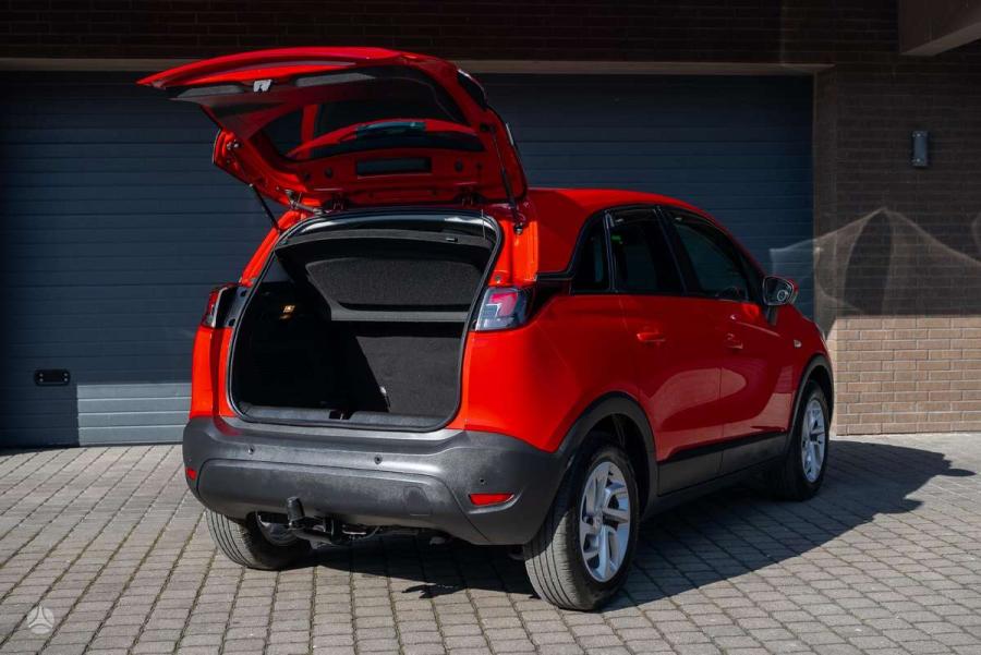 Red Opel Crossland X 2019 in Marijampole, with an engine capacity of 1.50 L and mileage of 179 thousand km for 9750 €, photo 9 on AUTOMOTO.COM.LV